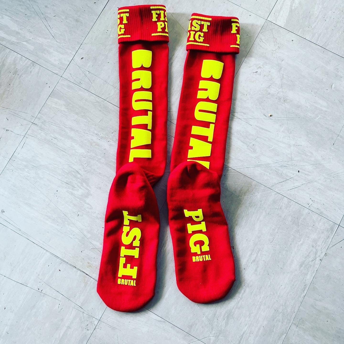 FOOTBALL SOCKS fist pig – BRUTAL LDN